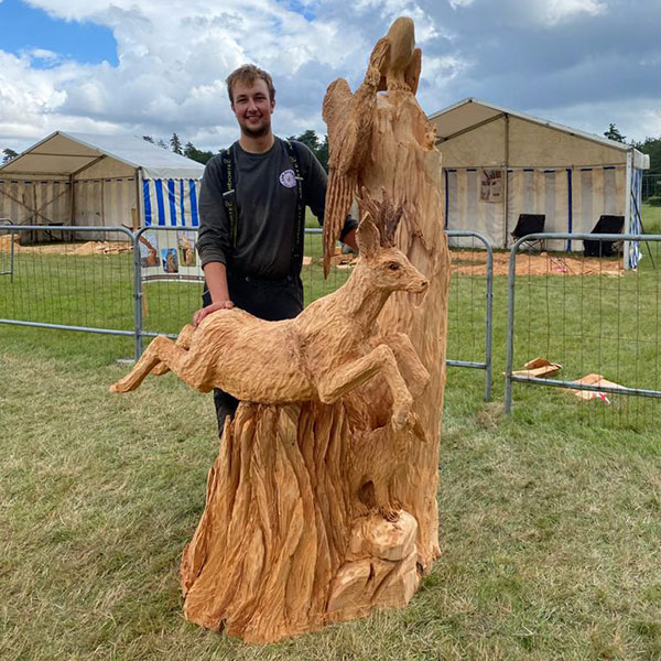 Sam Bowsher chainsaw carving | The Woodworker - Home of Get Woodworking